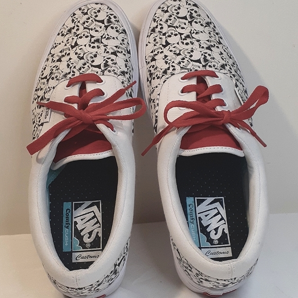 Vans | Shoes | Vans Off The Wall Unique Hard To Find Mens Skull Print ...